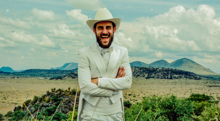 Spotlight: Robert Ellis