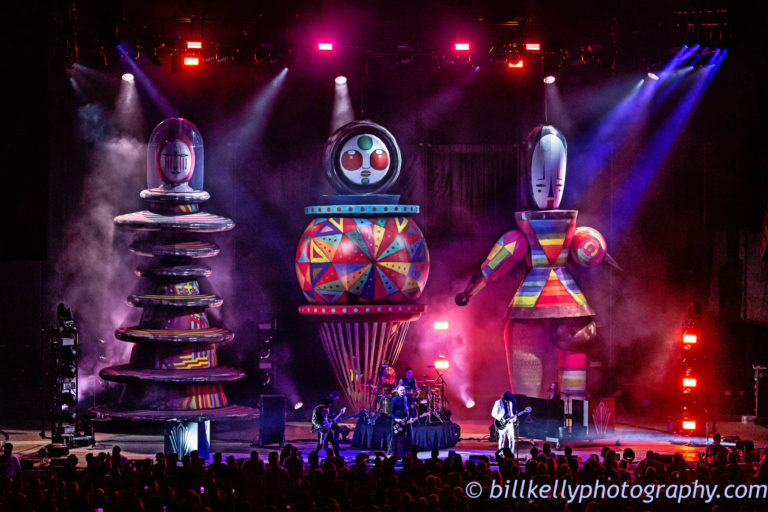 Smashing Pumpkins and Noel Gallagher on Long Island (A Gallery)