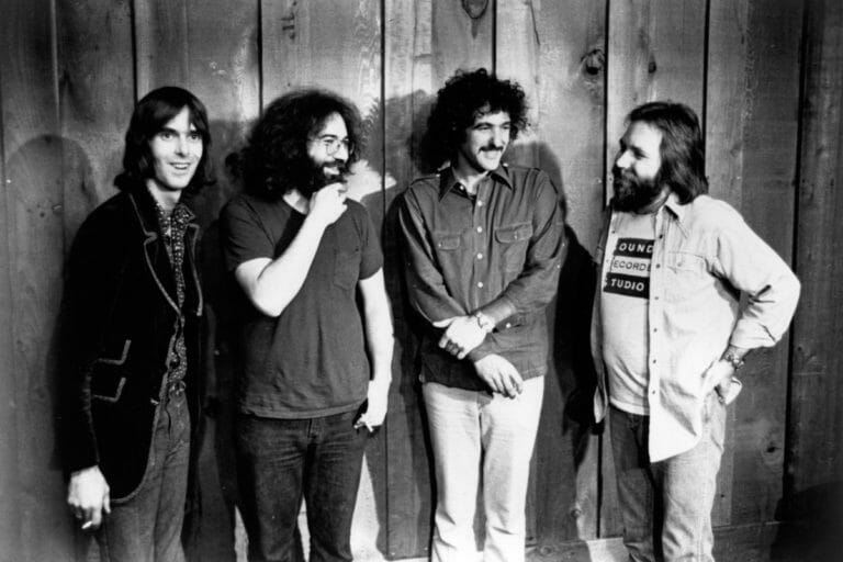"We Were More Like a Jamband": Ron Tutt Looks Back on Jerry Garcia and ...
