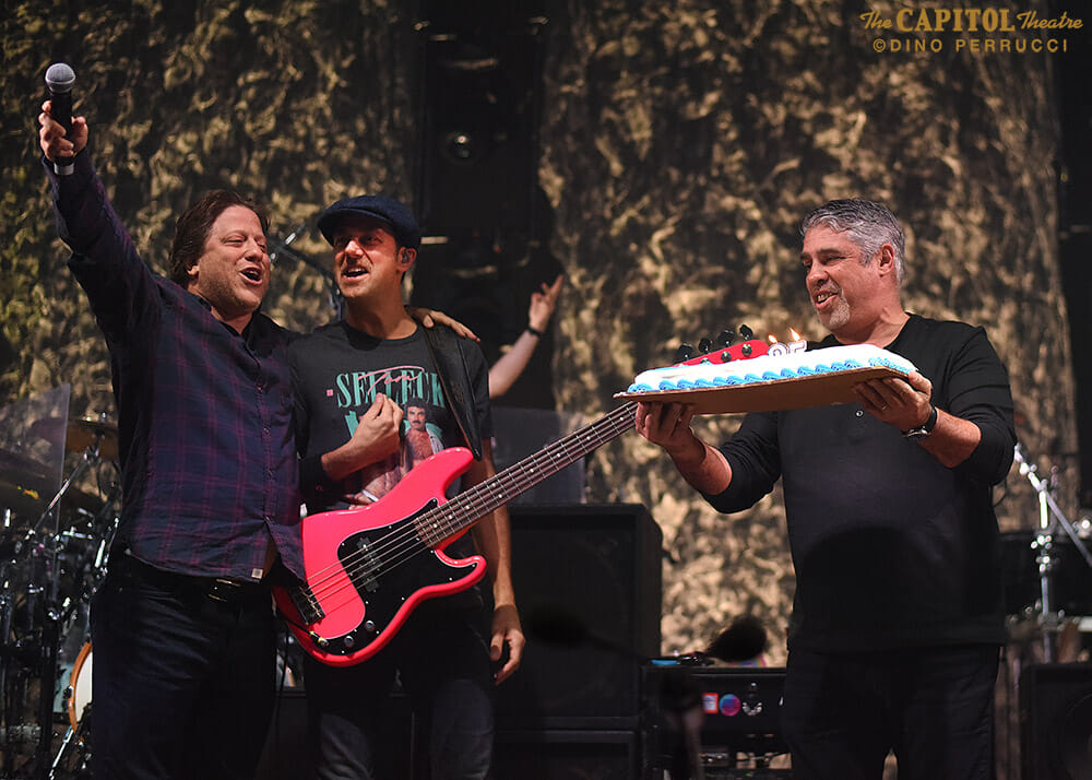 Umphrey’s McGee Celebrate 25th-Anniversary with Baba Booey at The ...