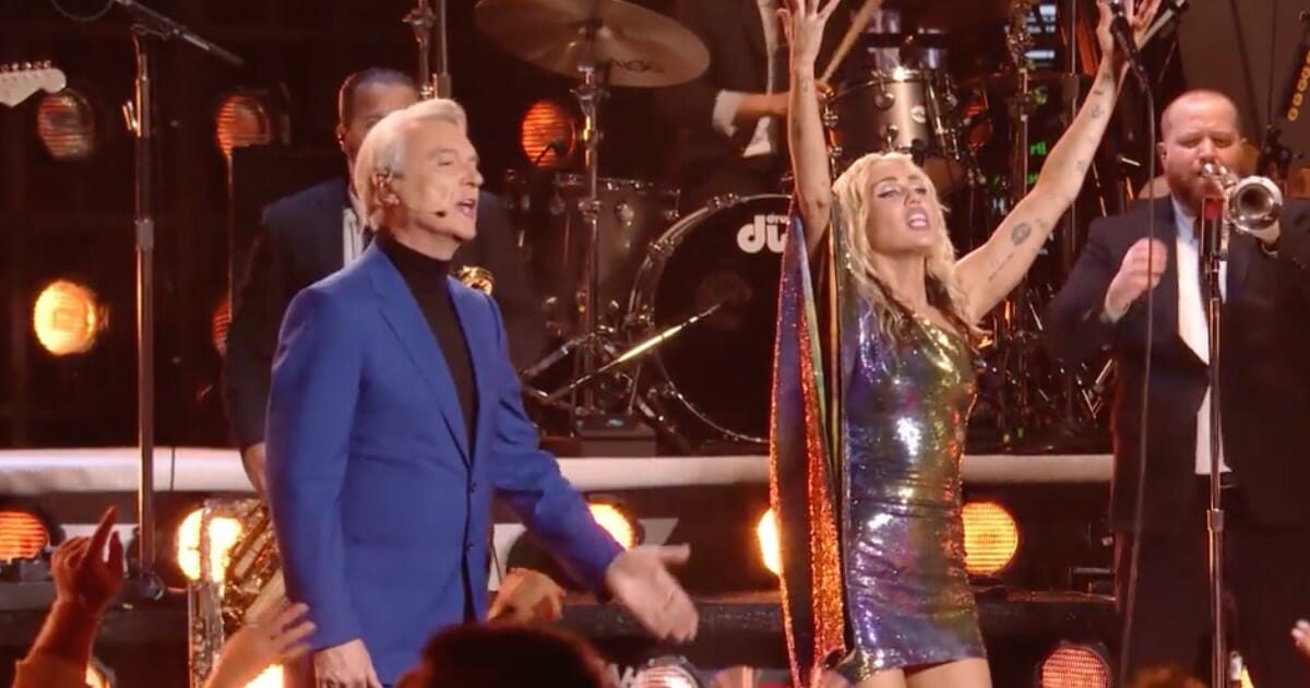 Watch Now: David Byrne Joins Miley Cyrus at New Year's Eve Celebration ...