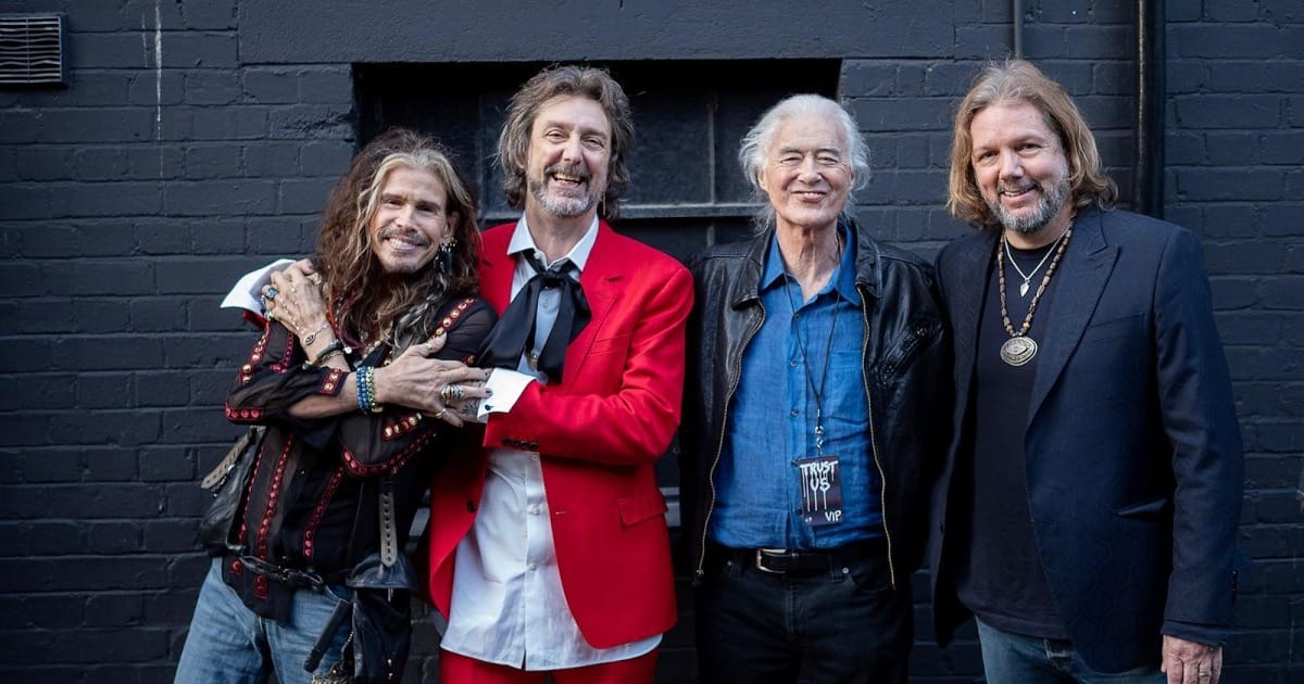 Steven Tyler Joins The Black Crowes in London