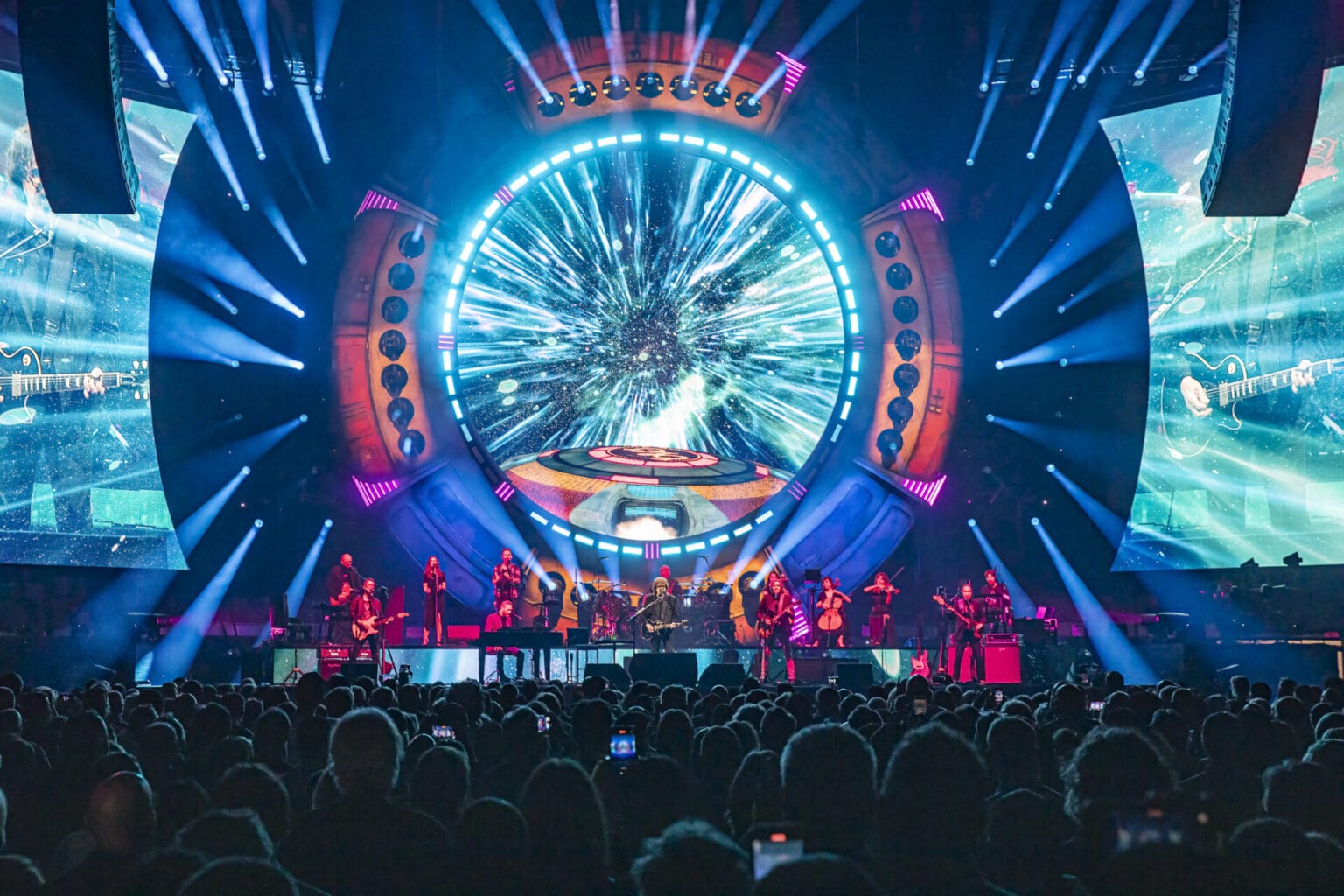 Jeff Lynne’s ELO at Madison Square Garden (A Photo Gallery)