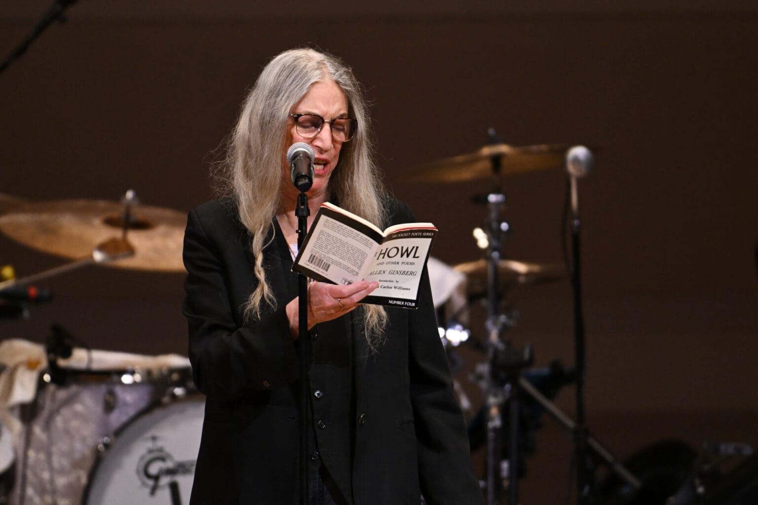 38th Annual Tibet House US Benefit Concert Unites Michael Stipe, Patti ...