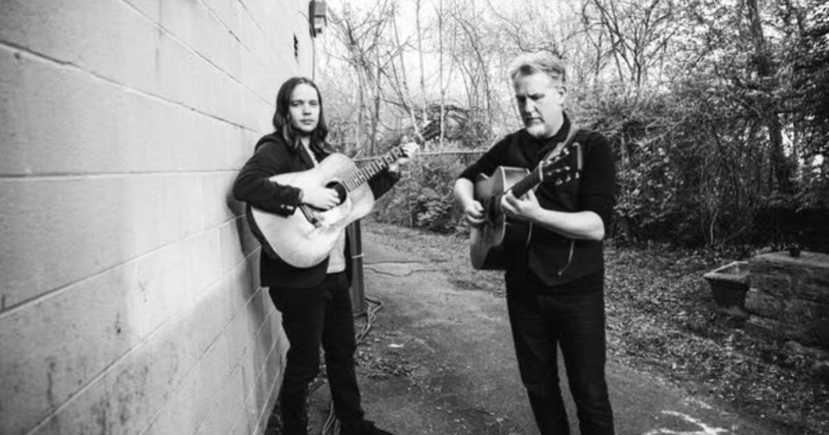 Billy Strings and Bryan Sutton Unveil 20 Traditional Bluegrass and Folk ...