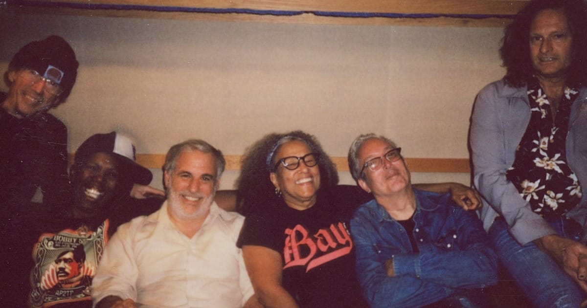 Premiere: Greg Loiacono & Stingray Debut Curtis Mayfield Meets Led ...