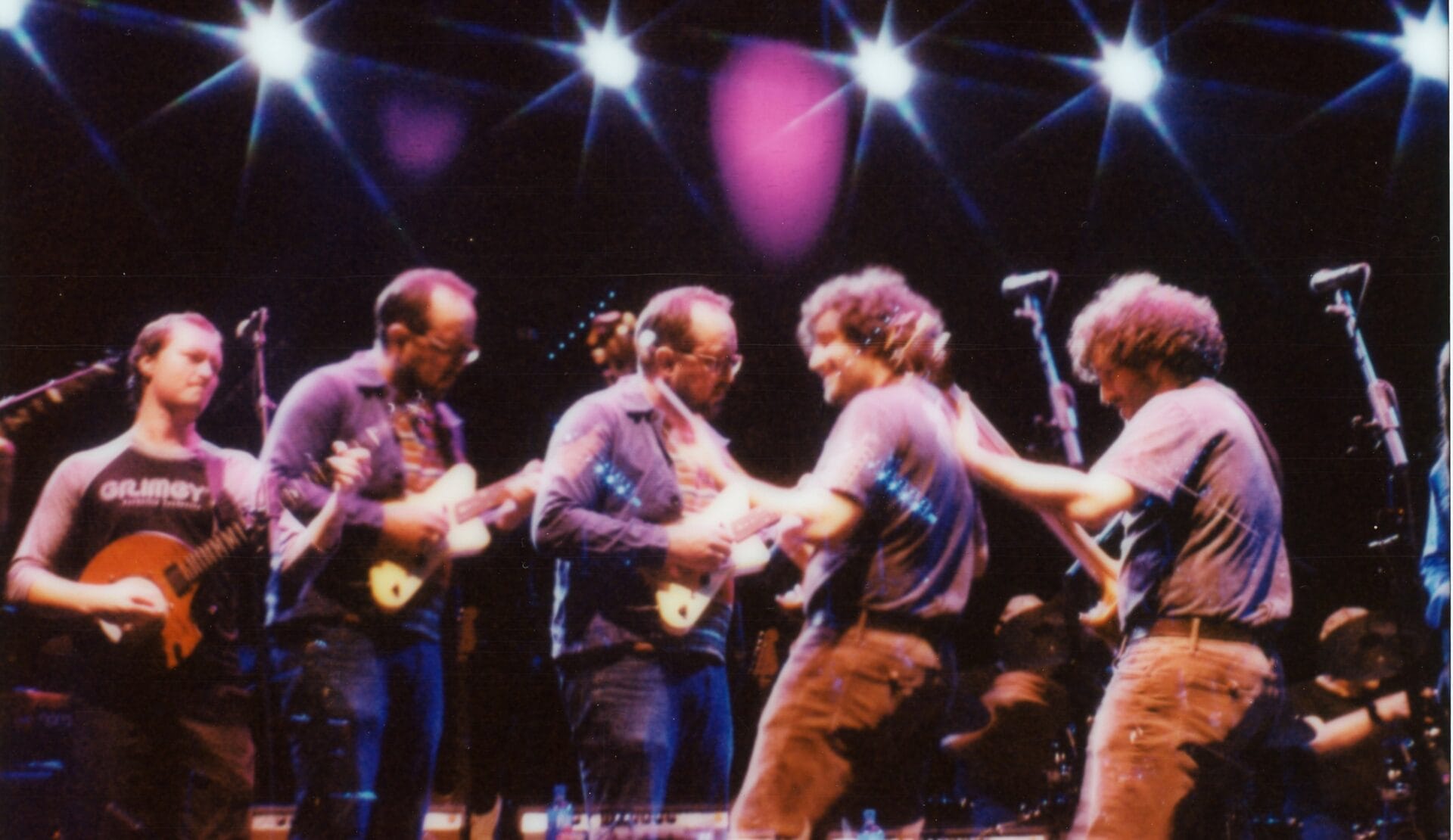 Sam Grisman Project Curate Acrostic "Bobby Weir" Setlist, Pay Homage to ...