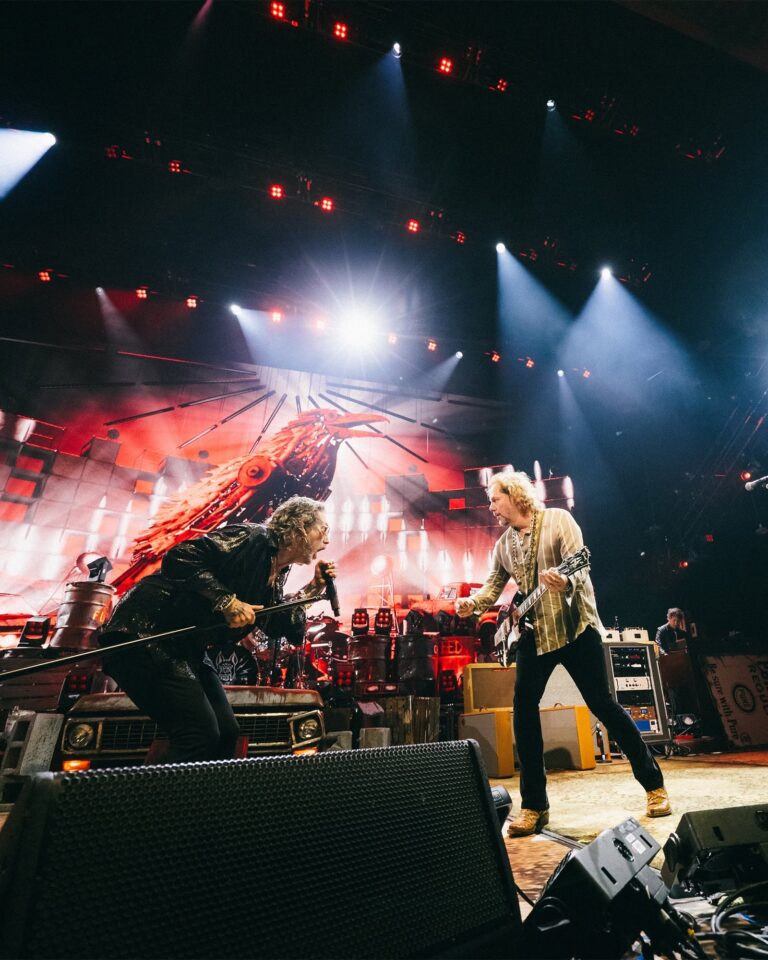 The Black Crowes Debut Rolling Stones, Led Zeppelin Covers